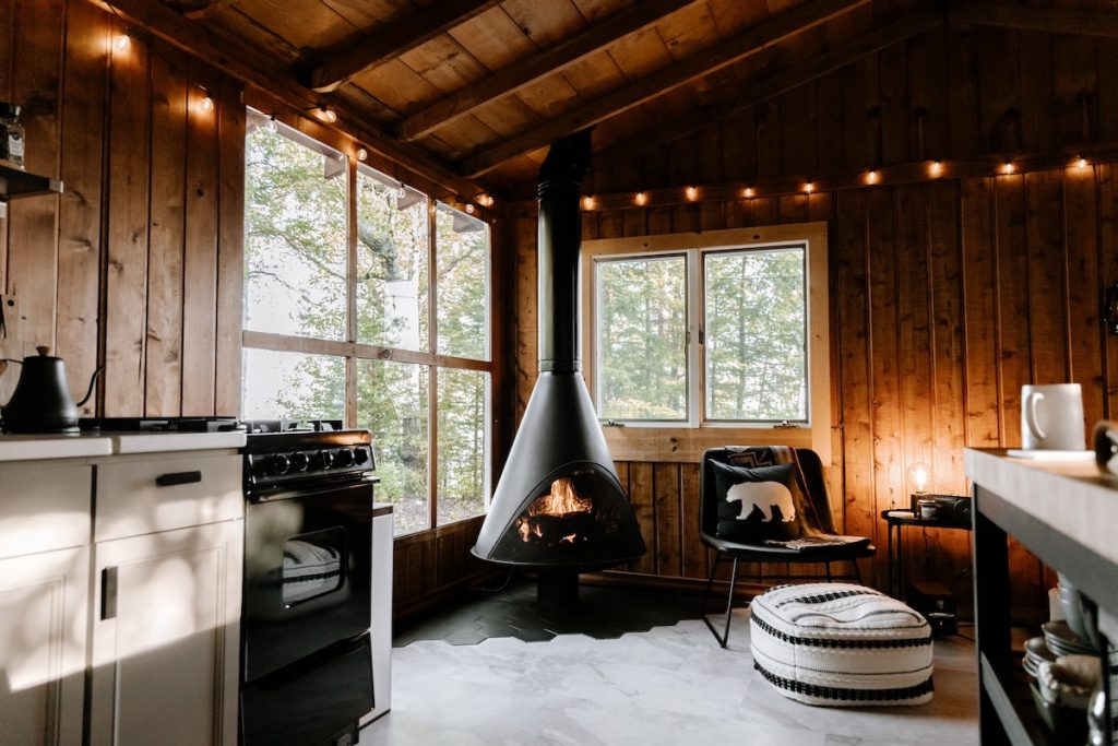 Cozy Cabin Perfection: Design Ideas for Your Retreat - Live And Love ...